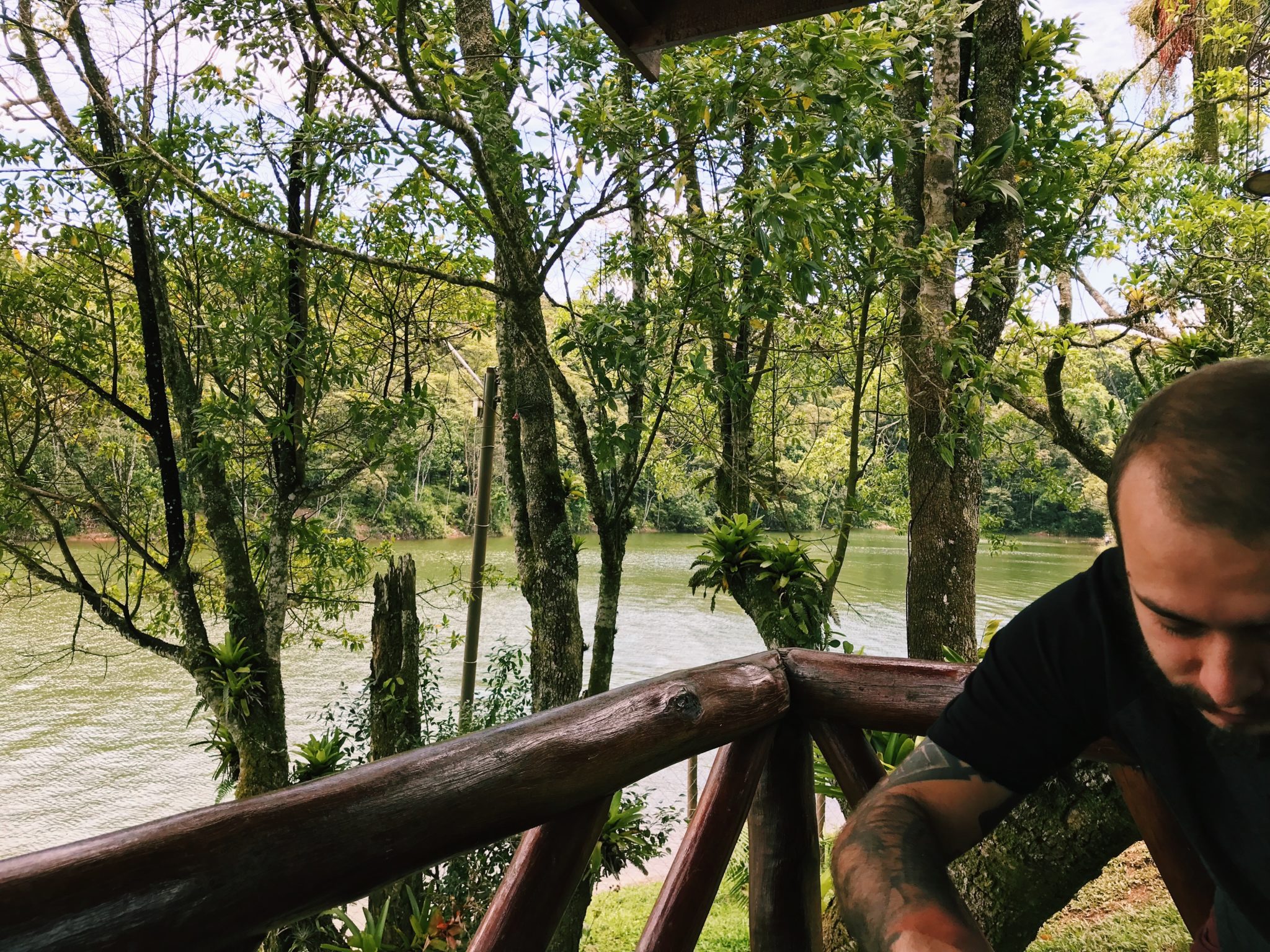 Almoce à beira do riacho no restaurante Mirante, em SBC ⋆ Experimente SP